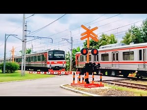 UPDATE TERKINI POSISI LAMPU XC DIGESER!!! PERLINTASAN KERETA API BINTARO PERMAI