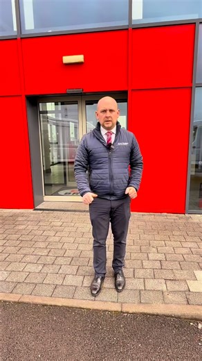 Eakin Bros on Instagram: "🚨 0% FINANCE IS HERE! 🚨 There’s never been a better time to upgrade. Enjoy 0% finance across the full Maxus range at Eakin Bros Maxus — with vehicles ready to drive away today. ✔️ Full range available ✔️ Immediate delivery ✔️ Extended test drives ✔️ 5 years warranty & roadside assistance included 📩 Message us or call today to get on the road. #maxus #commercial #eakinbrosltd #deliver9 #eakinbrosmaxus"