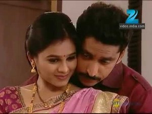 Tu Tithe Me - Ep 20 - Mrunal Dusanis, Priya Marathe - Marathi Tv Serial - Zee5 Marathi Classics