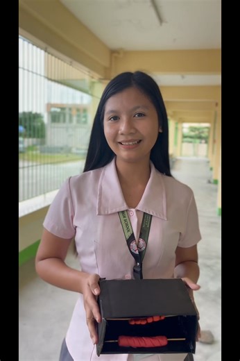 In MNHS, ABM students are taught how to design and create products by applying creativity and basic marketing concepts. As part of this task, students design a product using clay and other materials such as 3D elements. Subject Teacher: Ms. Krista Q. Tolentino School Focal Person: Sir Martee B. Gozun School Head: Ma’am Dolores I. Pelayo. | Malino National High School SHS Department