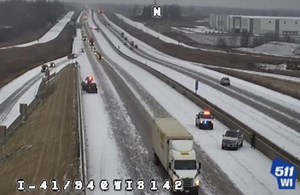 36K views · 142 reactions | ⚠️⚠️⚠️TRAFFIC ALERT ⚠️ ⚠️⚠️ 2500-2700 blk I94 - 2 MVC's with injuries Avoid/delay travel on area roadways until road crews can plow/salt the roadways Be sure to subscribe and see all the MVCs happening this morning along with anything else that’s happening at https://www.facebook.com/kenoshacountyscanner/subscribe | Kenosha County Scanner | Facebook