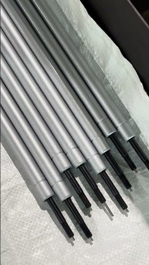 Compress locking gas spring