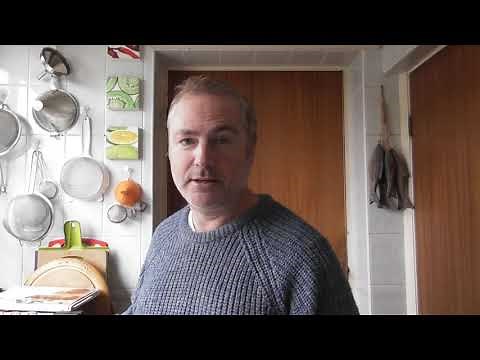 How to make beetroot and horseradish relish