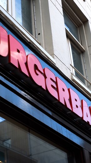 Get ready to unleash your taste buds with BurgerBar's irresistible burgers and fries. 😍 #buildyourburger #burger #tastyburger #burgerbar #therealbite #tastyburgers #lunchtime #burgerlunch #angusburger #irishburger #shareyourburger #hamburger #wagyuburger #burgerlover #smashburger | Burger Bar NL