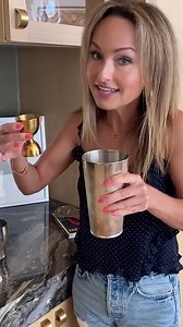 What is a shakerato? In short, it's an iced coffee drink from Italy that's literally shaken until frothy. It's usually sweetened with a touch of simple syrup, but @giadadelaurentiis likes to use chocolate instead! The end result is a perfectly foamy iced coffee with an aerated texture that makes all the difference. Learn more about different coffee drinks in Italy and how to order them HERE: https://giadzy.com/blogs/travel/the-guide-to-ordering-coffee-in-italy?_pos=1&_sid=0781e0449&_ss=r | Giadz