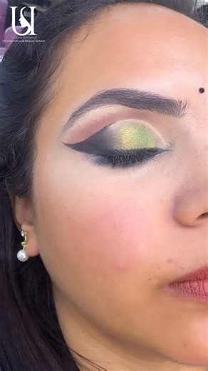 US International Beauty School on Instagram: "Arabic Eye Makeup Tutorial – US International Beauty School.India का पहला ऐसा Beauty Brand जो सिर्फ बोलता नहीं — देकर सिखाता है। यहाँ सीखना मतलब खाली क्लास नहीं, पूरी प्रैक्टिस। ✔️ 100% Branded Products के साथ ट्रेनिंग ✔️ Products और Tool Kit — बिल्कुल Free हम दिखावे में विश्वास नहीं रखते। क्योंकि हमारा मानना है: सीखना तब पूरा होता है, जब हाथ में टूल हो और सामने प्रोडक्ट। 👉 International Level Training 👉 Honest System 👉 100% Practical Approach यह