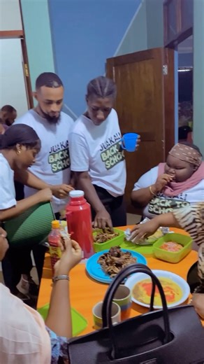 Back to school vyakula vya shule za msingi umeona nini apa #fypシ #funny #viral | Erman Lyf