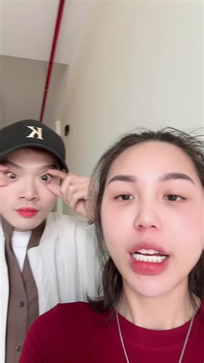 Hâhha mua cho đôi len