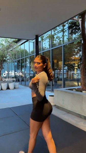 Exploring the Babel Tower: Culture and Insights