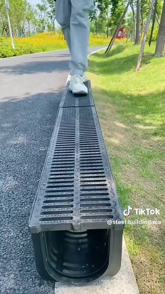 Choosing the Best Plastic and Resin Gutters for Your Home