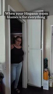 It’s always the middle child too 😭 #foryou #foryoupage #explore #explorepage #fyp #reelsinstagram #relatable #reels #lonatwins #twins #explorepage✨ #exploring #explore #instagram #reels #viralvídeos #viral #hispanicmoms #hispanics #momsbelike #real #spanish #spanglish | Lonatwinsss