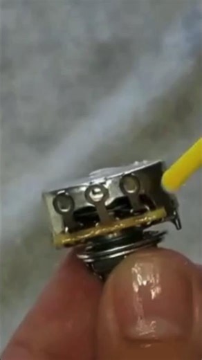 Scratchy volume pots? Here is how to clean them safe and fast