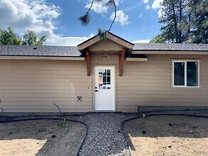 Townhomes for Rent in 99173 - Springdale, WA | Apartments.com