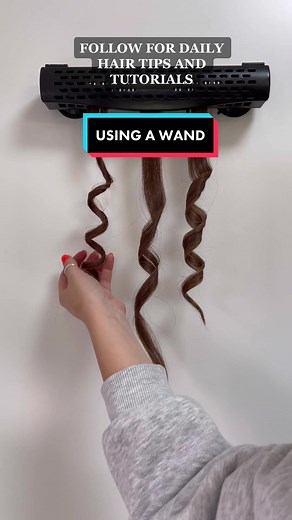 How to Curl Hair with a Wand: Step-by-Step Tutorial