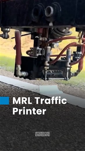This road marking machine is specially developed to apply heated thermoplastic paint to create traffic lines that can endure the weather. | Interesting Engineering