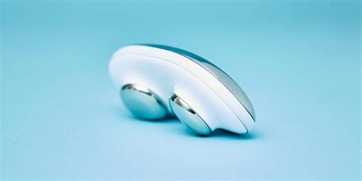 This Microcurrent Device Lifts and Plumps Skin in Under 5 Minutes