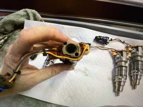 6.0 POWERSTROKE INJECTOR REPLACEMENT | 03-04 6.0 Powerstroke injector testing | Grady's Garage