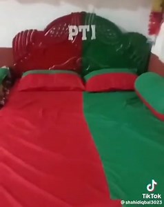 8.5K views · 220 reactions | when her favourite colour is red and green 藍 | Notanki Doctor | Facebook