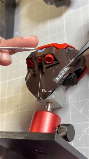 Rub. Lift. Reveal. Applying dry transfer decals. #gunpla #gunplacommunity #gunplabuilder