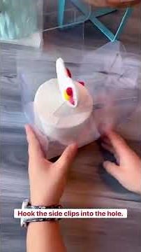 How to assemble the clear cake box with handle