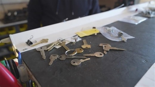 This woman called a 24/7 locksmith. What happened next left her stunned