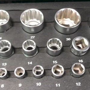 Tight fastening – easy opening. The 60-piece Wiha nut driver set includes 1/4" and 1/2" inserts from 4-14 mm and 10-34 mm, plus 19 bits, a bit holder, two ratchets, four extensions, and two universal joints. Perfect for tightening, loosening, and various installation tasks. | Wiha | Facebook