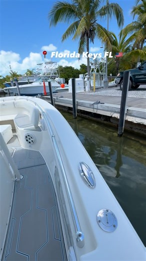 📍Private Boat Docking Lessons⚓️World wide 🌎 on Instagram: "𝐃𝐚𝐝 𝐚𝐧𝐝 𝐬𝐨𝐧 𝐝𝐨𝐜𝐤𝐢𝐧𝐠 𝐥𝐞𝐬𝐬𝐨𝐧𝐬 𝐛𝐨𝐨𝐤 𝐲𝐨𝐮𝐫𝐬 𝐭𝐨𝐝𝐚𝐲 ⚓️ @onlyinthe_keys #Florida #Boating #FlKeys #Boating #BoatingSeason #BoatDay #BoatersLife #BoatingFun #BoatingAdventure #Boaters #fyp #instagood #saltlife #dadandson #lessons #teacher #coach #onwater #luxlife #waytogo #docking #dockside #boatlesson #fueldock #port #starboard #bow #stern #usaboatlife #smcway #smcboatingacademy"