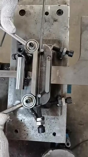 Handmade rod bending tool #singlestok #machine #sheetmetal #products #progress #tools #handmade @followers Technical Ramgharie | Technical Ramgharie