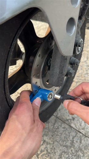 Amazing Disc Lock Trick for Bikes #shorts