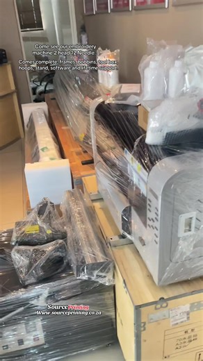 12 Needle Head Embroidery Machine for Quick Production