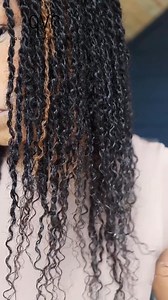 🥳 Mini twists is always the best protective style✌🏾✌🏾 Did the style using QVR Kinky Bulk Human Hair! 🎉 Really soft & light 🤩 No tangling 💯 No shedding! 💁🏾‍♀️✨ Very easy to separate & manage and turned out to be perfect🤓 💇🏽‍♀️ Hair info: 3 packs 20'' Natural Black QVR Kinky Bulk Human Hair 0.5 Pack Color 30 🙆🏽‍♀️🤎 Thanks Video from @modern.day.classic | QVR_hair