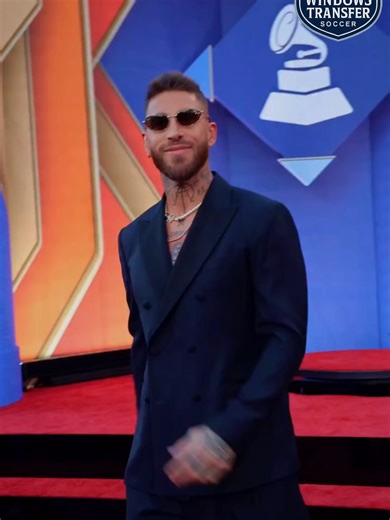 Sergio Ramos estaría preparando un movimiento histórico para comprar el Sevilla FC, el club donde nació como futbolista y se convirtió en leyenda. La información fue revelada por el Diario Marca y ya sacude a toda LaLiga. #fútbol #football #soccertiktok #sergioramos #soccer