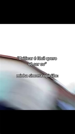 Reflexões sobre a Crítica e Identidade