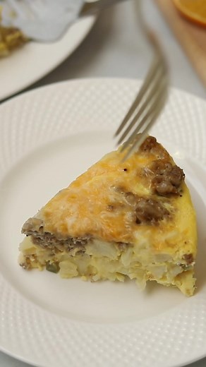3.7K views · 103 reactions | Recipe: https://amindfullmom.com/instant-pot-breakfast-casserole/ Made with layers of hash browns, sausage, eggs, and cheese this casserole comes together so fast using the Instant Pot! | A Mind "Full" Mom | Facebook
