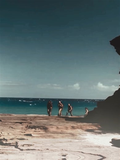 #LOST - put an end to this flop era pls •scp: lostscenepacks #lostedit #losttvshow #foryoupage #xyzabc Lost 2004 edit | Lost season 1