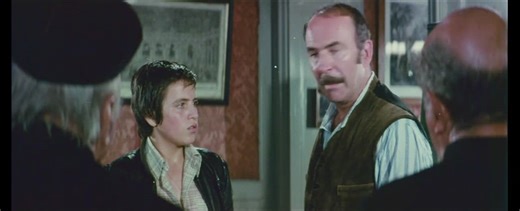 Femmes fatales: Official trailer