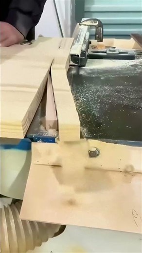 Table Saw Precision Wood Cutting Demo