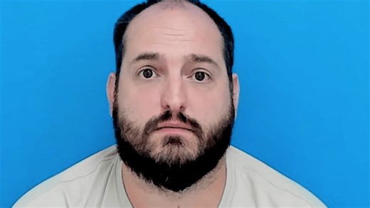 Former pastor accused of grooming minor pleads guilty to federal charge