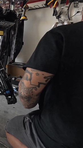 This new inverted front end changed everything! Full install video on YouTube @RideorRot 👈🏼🔥#HarleyDavidson #RoadGlide #BaggerLife #PerformanceBagger #CustomHarley #HarleyBuild #BaggerBuild #MotorcycleLife #MotoLife #HarleyMods #MotorcycleMods #GarageBuild #FloridaRiding #DaytonaBeach #BikeLife #HarleyCulture #RideOrRot #BuiltNotBought #TwoWheelLife #Vtwin #BaggerNation #HarleyPerformance #MotorcycleContent #WatchOnYouTube #FullVideoOnYouTube #YouTubeCreator #NewYouTubeVideo #LinkInComments #