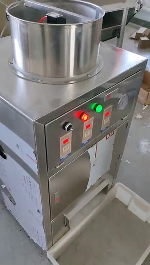 Small garlic peeling machine | Henan Cyril Machinery Equipment Co.,LTD