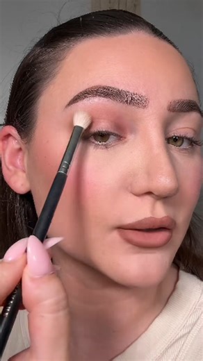 ULTRA Beauty AMERICA on Instagram: "Pro Eye Makeup Tutorial for a Sharp, Defined Look ✨👁️ Unlock a flawless, professional eye makeup look with this step-by-step technique designed to enhance depth, definition and symmetry for every eye shape. This pro method focuses on smooth blending, clean lines and balanced color placement to create eyes that look lifted, brighter and more expressive on camera and in real life. Start by building a soft gradient base, adding dimension to the crease, and creat