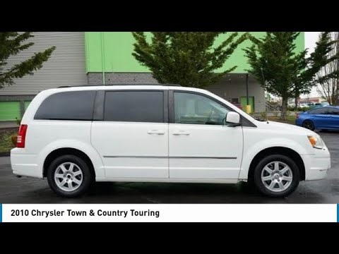 2010 Chrysler Town & Country Lynnwood WA 34881