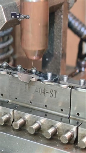 Step into the World of Chain Saw Production. #Stihlchain #Oregonchain #Husqvarnachain #sawchain