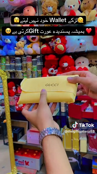 Best Quality Long Wallets for Gift Giving