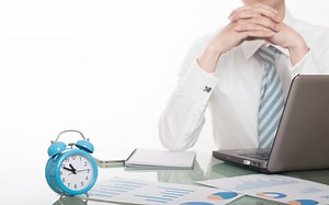 Reducir la jornada laboral tiene efectos positivos... pero también costos