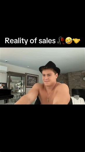 Juliano Massarelli on Instagram: "Code JULIANO for 5% off of $1 leads and UNLIMITED fex Auto Dialer. Link in bio. Leads -> @closrtech #sales #money #cash #lifeinsurance"