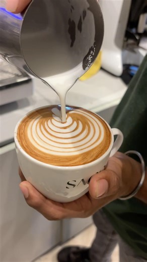 Classic Tulip Latte Art Tutorial #coffee #coffeeart #fypシ #song #tutorial #morning #viral #trending