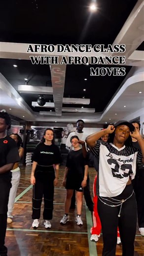 THE DANCE PROGRAM | Afro dance choreography class with African dance moves #explore#afrodance#fyp | Instagram