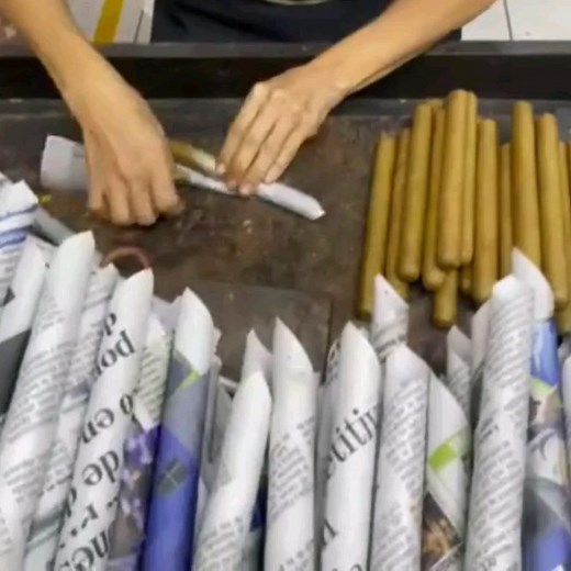 Free newspaper wrapped Toro Maduro cigar with purchase. This is a beautiful cigar with a dark Maduro San Andreas wrapper. Bobalu.bobalu.com | BOBALU CIGAR COMPANY