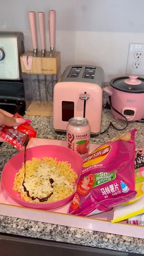 Trying Pink Kitchen Asian Snacks 💞 #pinkkitchen #pinkaesthetic #pinklifestyle | Roderica Scott